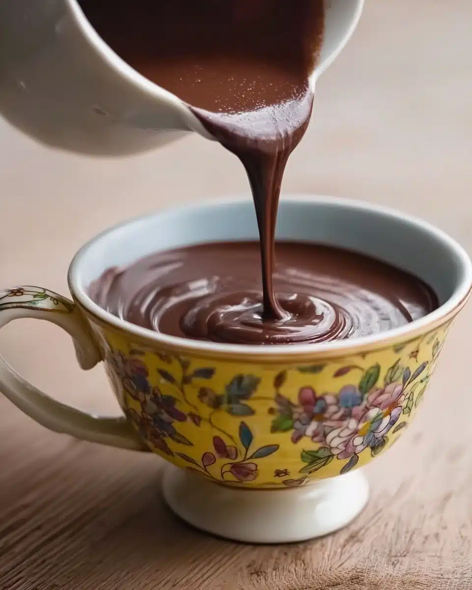 Spanish Hot Chocolate Recipe: Rich & Velvety Indulgence